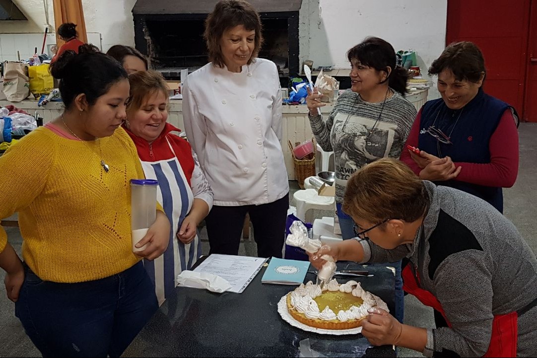 Taller de postres para mesas dulces en el Centro Cultural Maracó ...