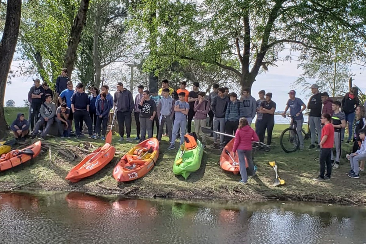 Alumnos de la EPET N° 2 visitaron el Parque Delfín Pérez – infopico.com