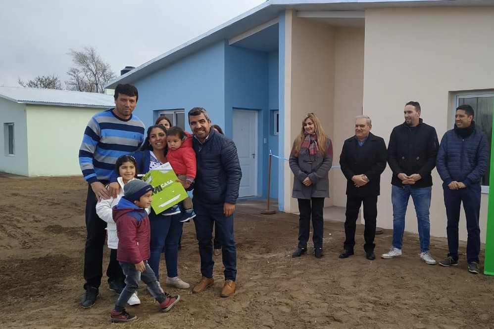 Entregarán viviendas sociales en Adolfo Van Praet y Sarah – infopico.com