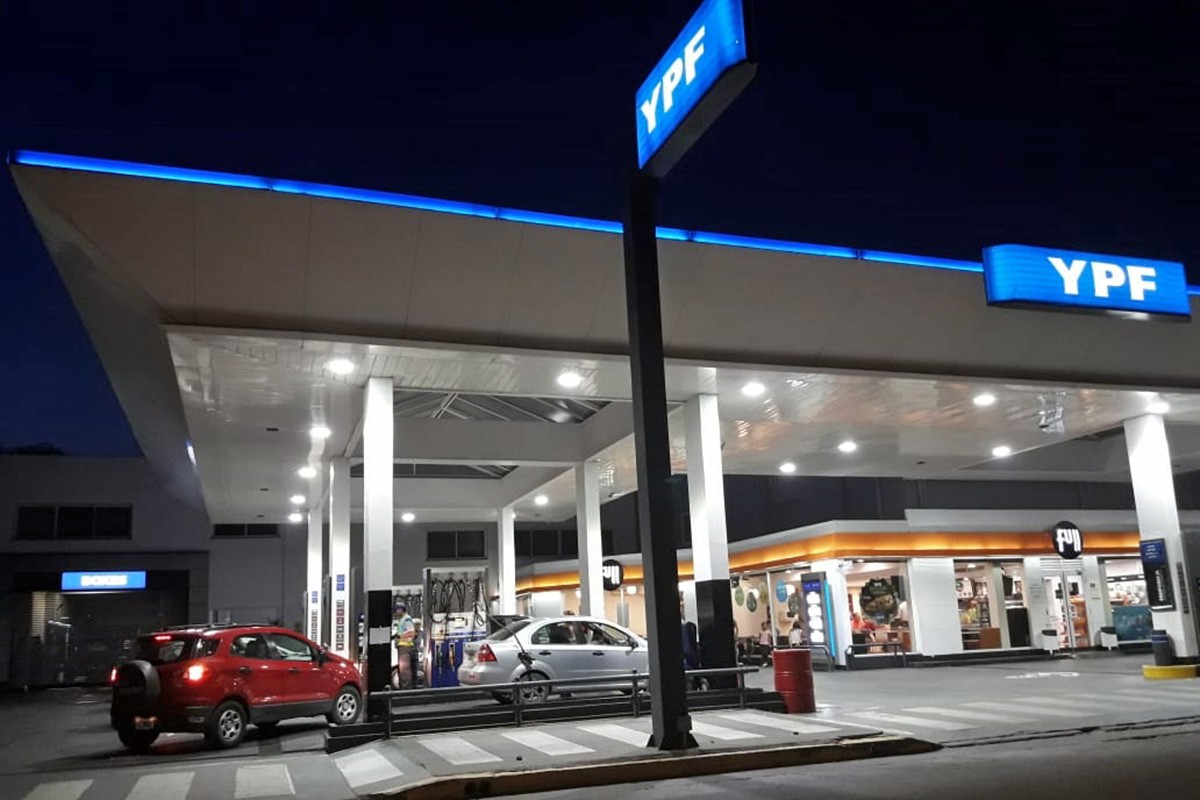 YPF subirá los precios de los combustibles un 3,5% desde la medianoche – infopico.com