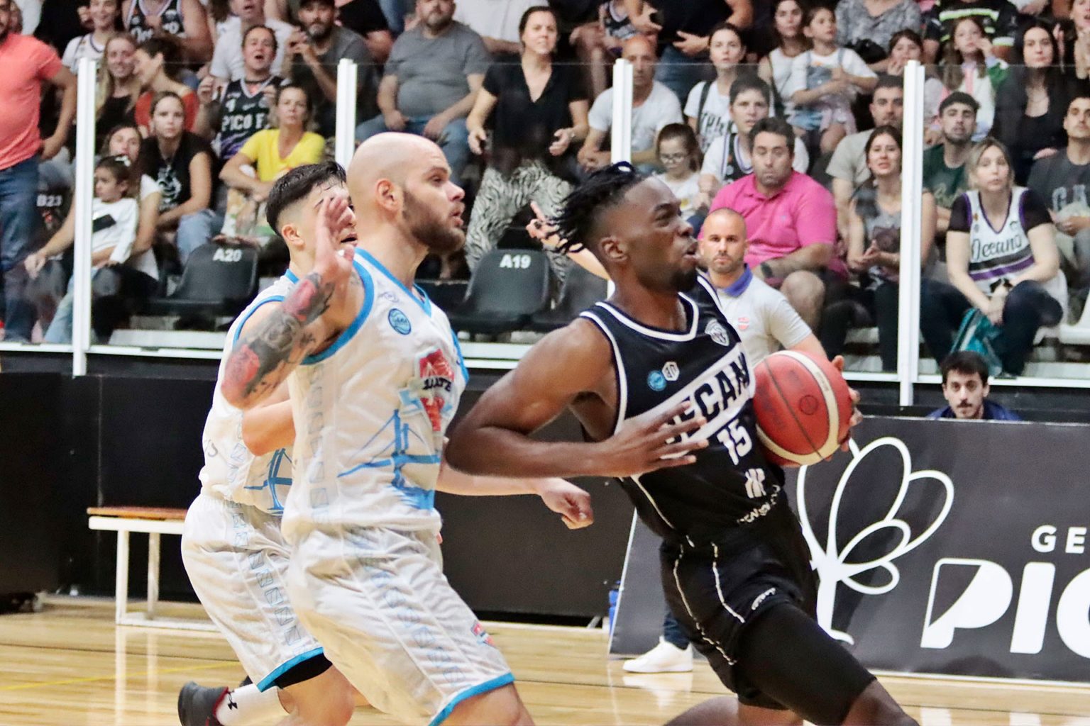 Pico FBC ganó su primer partido y bajó al puntero – infopico.com