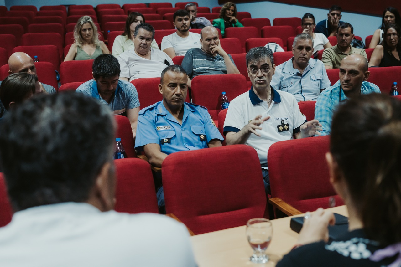 El Consejo de Seguridad de General Pico se reúne para debatir sobre ... El Consejo de Seguridad de General Pico se reúne para debatir sobre ...