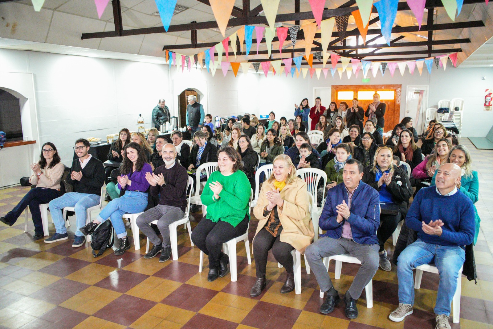 Entregaron 60 tablets en General Pico dentro de un plan nacional que ...