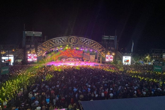 Festival Nacional de Folklore de Cosquín – infopico.com