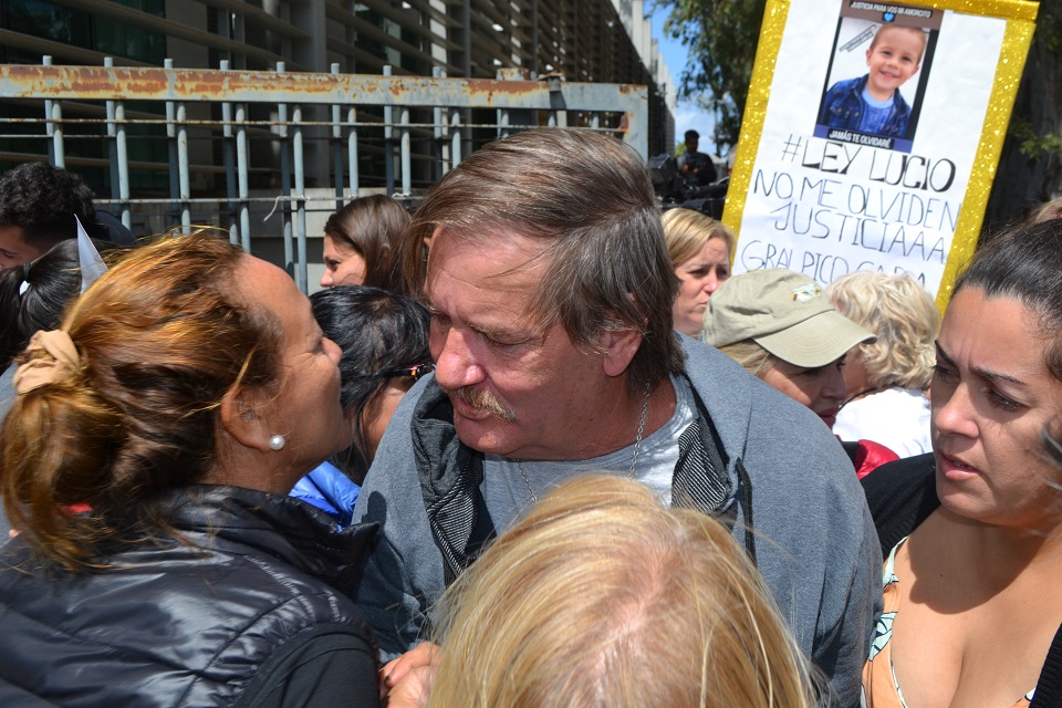 La familia Dupuy pide a la Corte Suprema que revea el fallo que absolvió a la jueza de familia ...